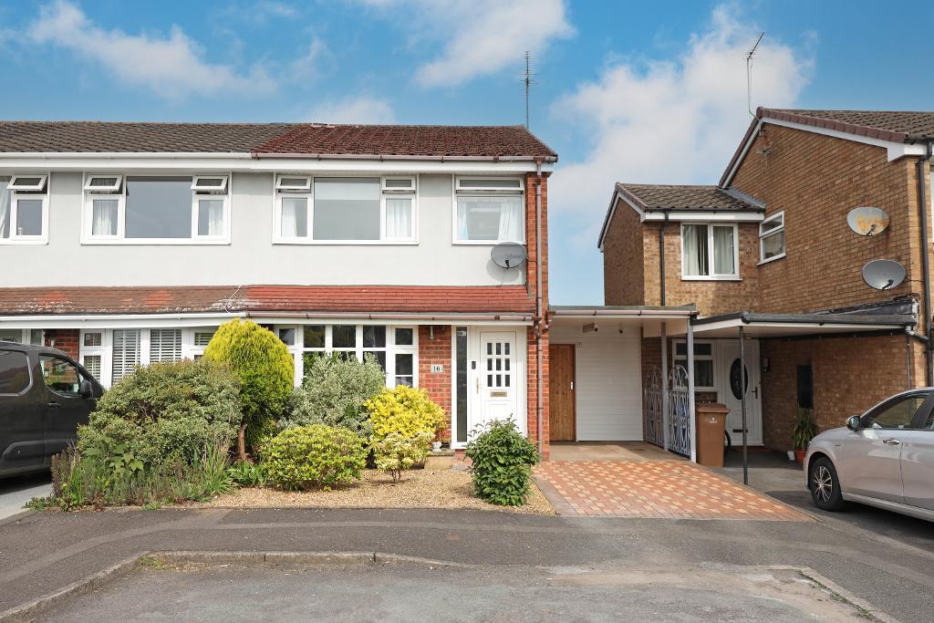 Properties For Sale | Austin & Roe Estate Agents | Sales & Lettings in ...